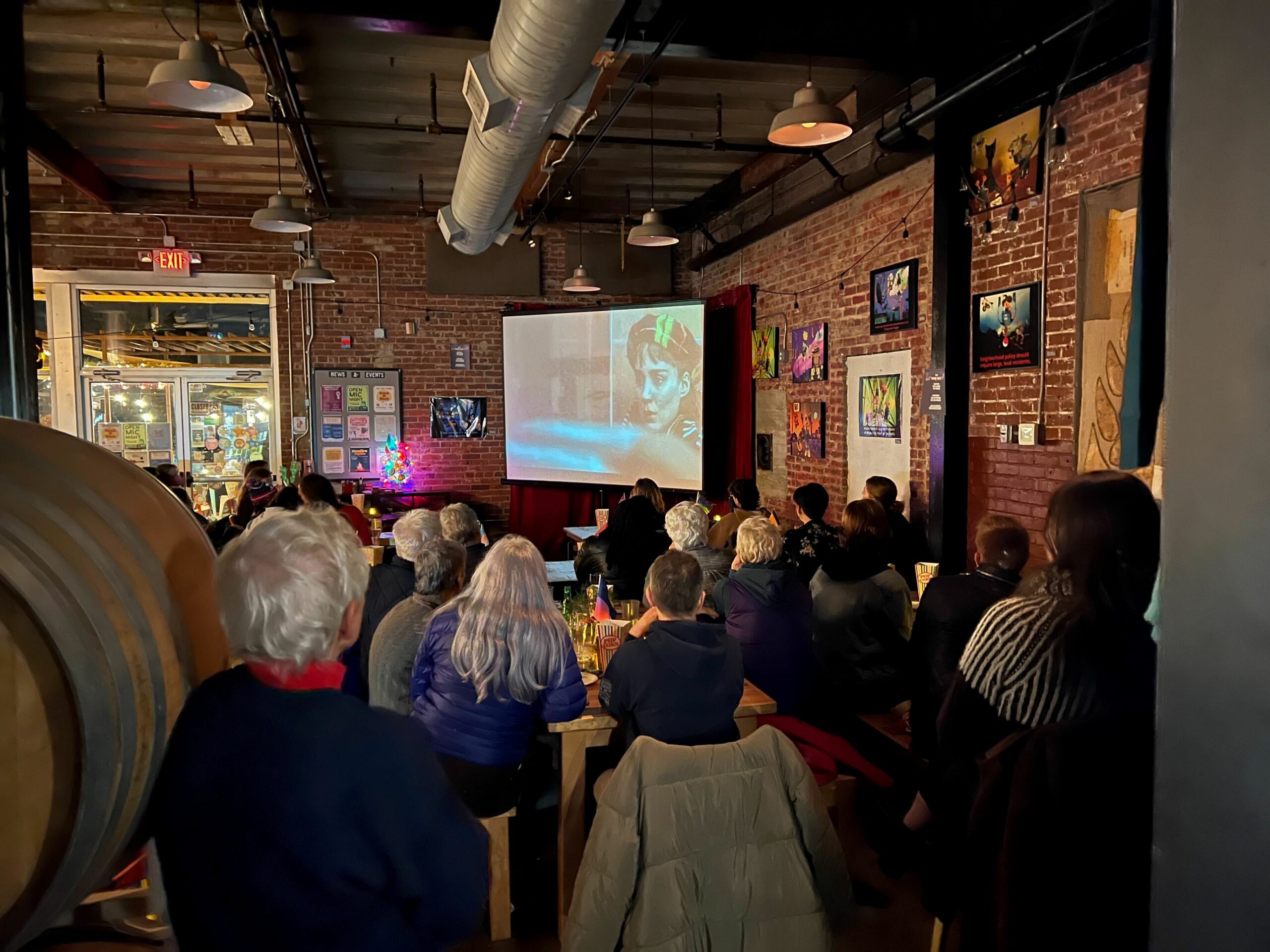 Sapphlix - Queer Movie Night | Steel String Brewery